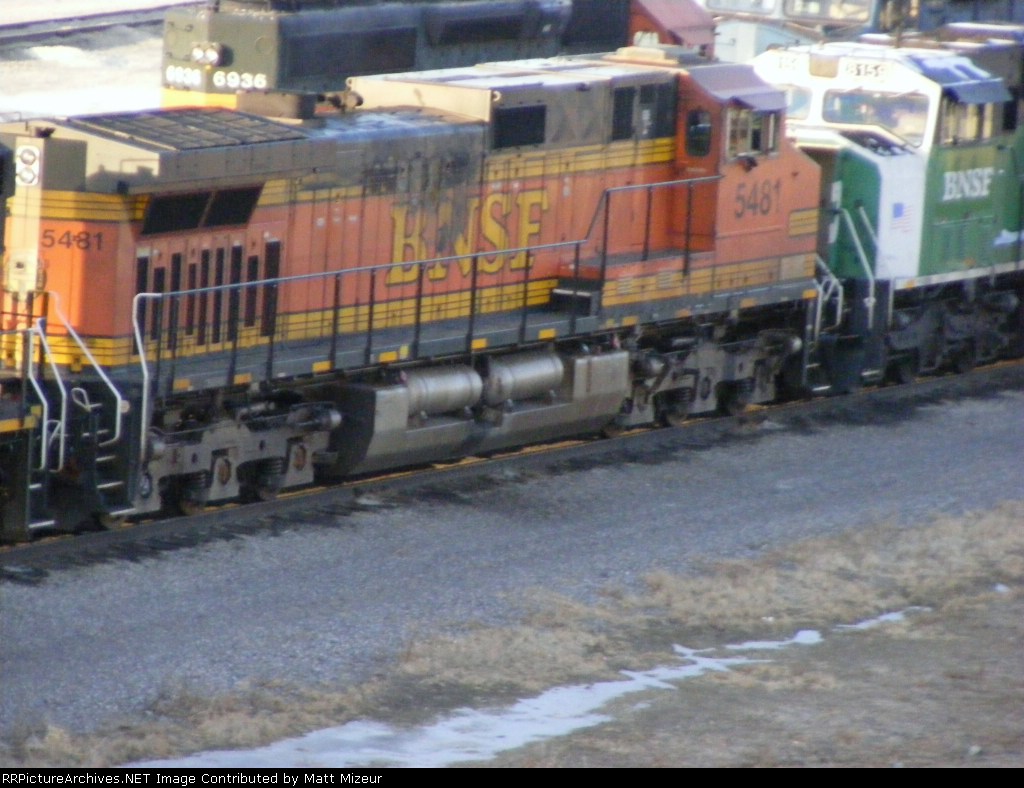BNSF 5481